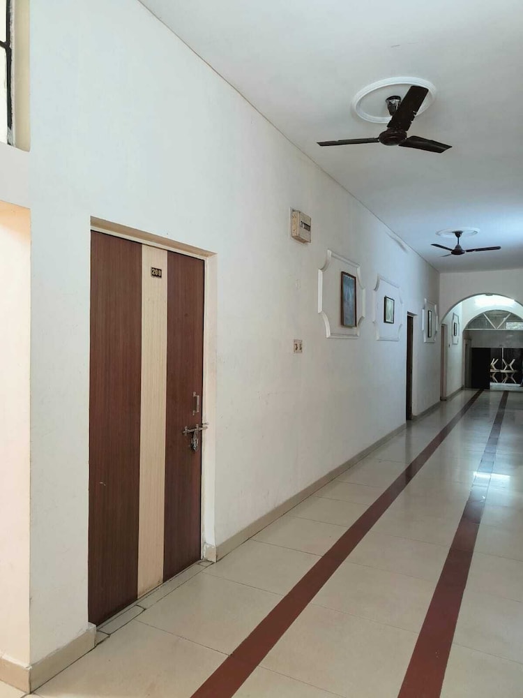 Hotel City Palace - Ranchi