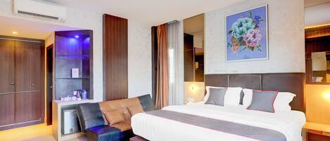 Suíte standard, 1 cama de casal | 1 quarto, escrivaninha, Wi-Fi de cortesia, roupa de cama