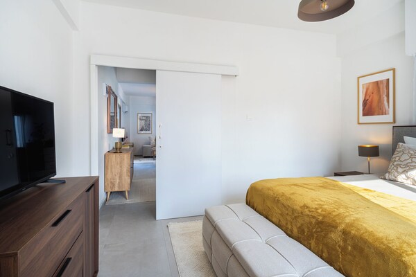 Elegant City Central Suite - Nicosia