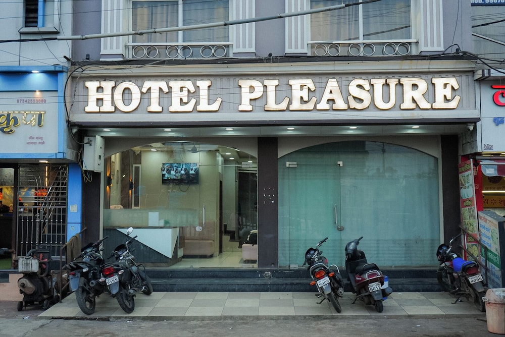 Hotel Pleasure - Ujjain