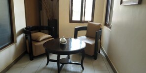 Wi-Fi de cortesia, roupa de cama