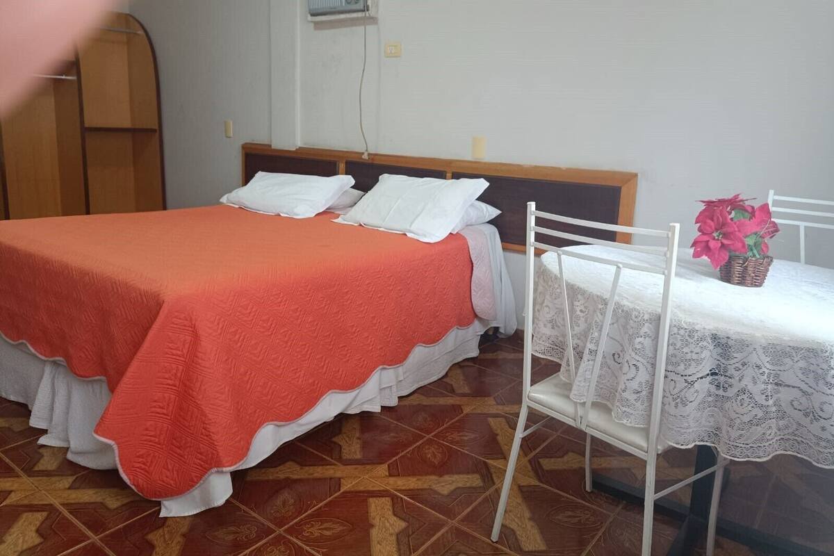 Quarto Duplo Standard, ar condicionado | Wi-fi grátis