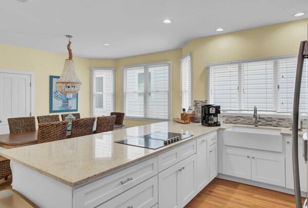 Grand Pavillion 11 By Avantstay Beach Access, Wild Dunes Community - Isle of Palms, SC