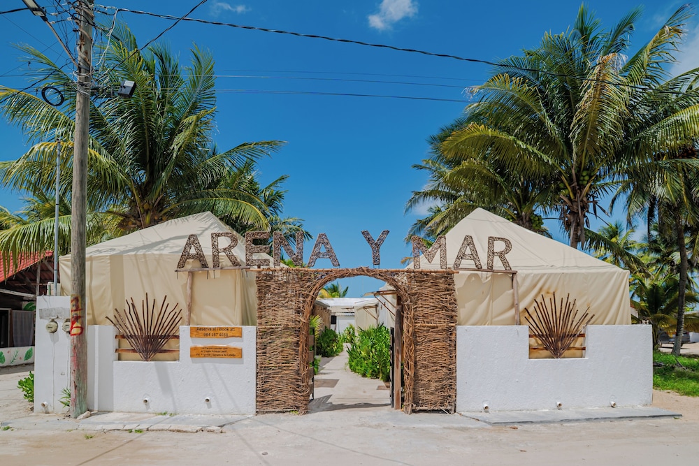 Arena Y Mar Seaside Glamping Adults Only - El Cuyo