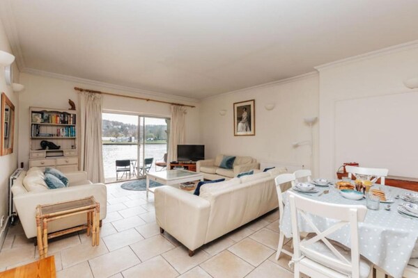 Water S Edge - From 300 Per Night - Henley-on-Thames