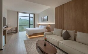 Quarto Duplo de Luxo, vista para a montanha | Edredões de penas, minibar, secretária, Wi-fi grátis 