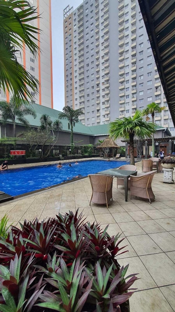 Galeri Ciumbuleuit Apartment At Bandung - Bandung
