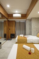 Quarto casal ou duplo básico, para não fumantes, vista para a cidade | Quartos à prova de som, Wi-Fi de cortesia