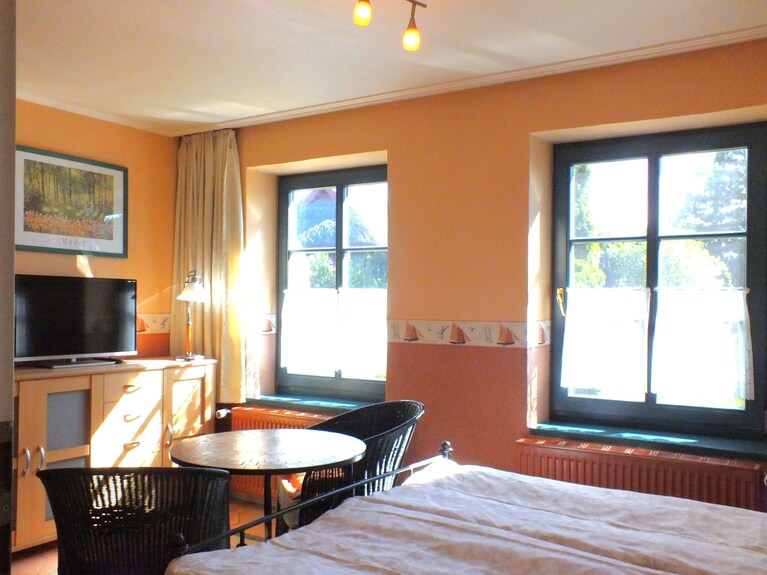 Apartment (Kitchenette Without Stove) - Holiday Apartments In The Klönhus - Prerow