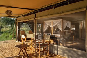 Quarto Duplo ou Twin Deluxe, vista para o parque | Terraço/pátio interior