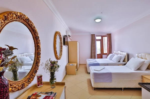 Apartamento Comfort, varanda, vista para a praia | Wi-fi grátis