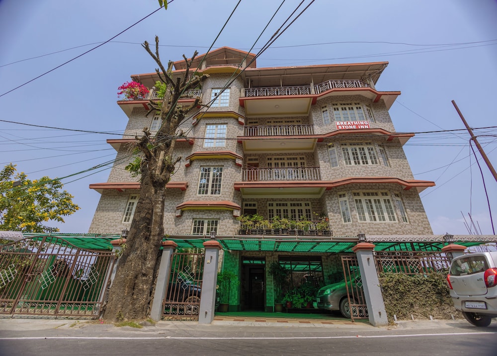 Divyaraa Breathing Stone - Kalimpong