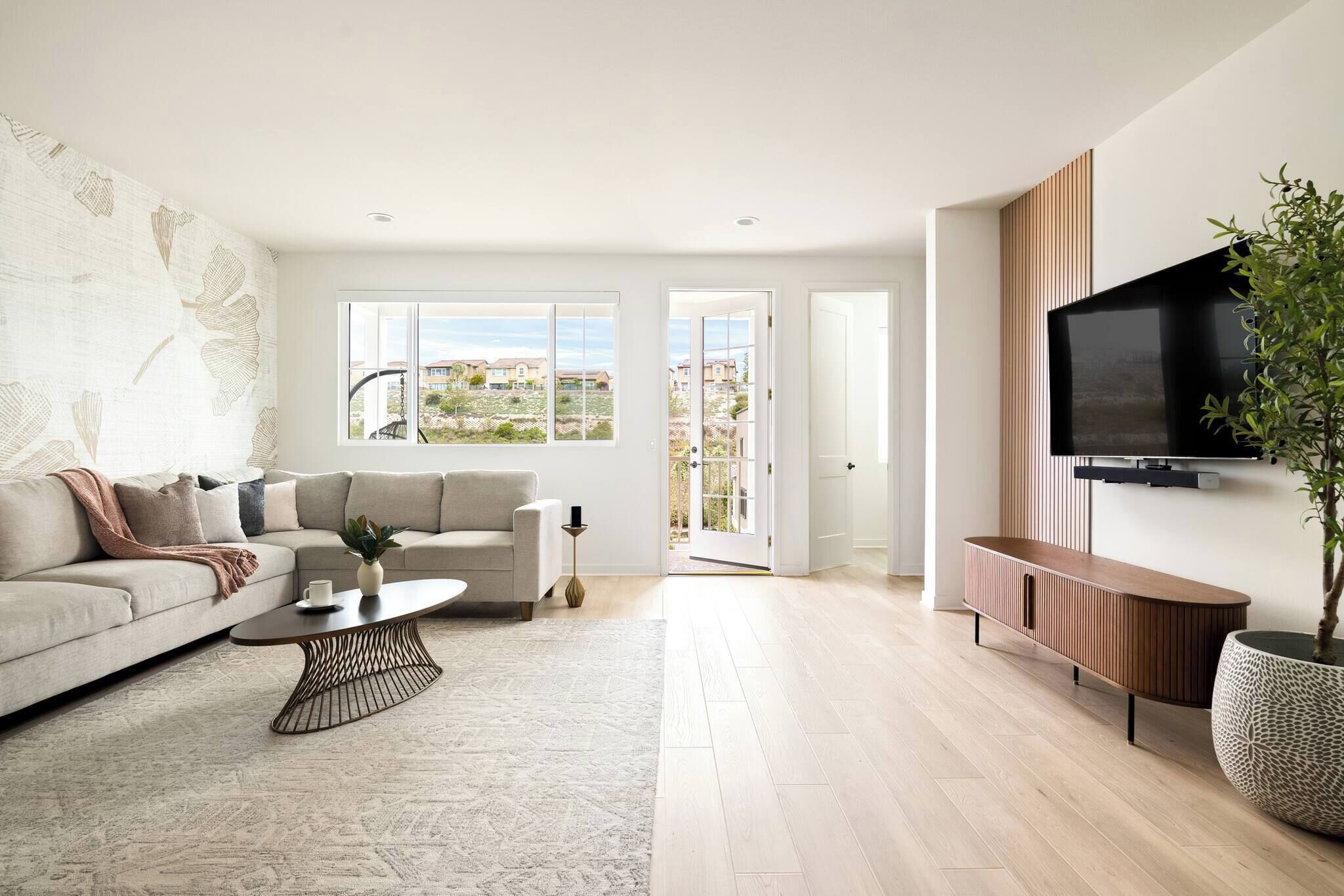 California Dream 4 Bed With Pool - Vista, CA