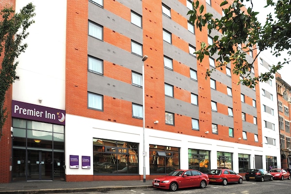 Premier Inn Belfast City Centre Alfred St - Belfast