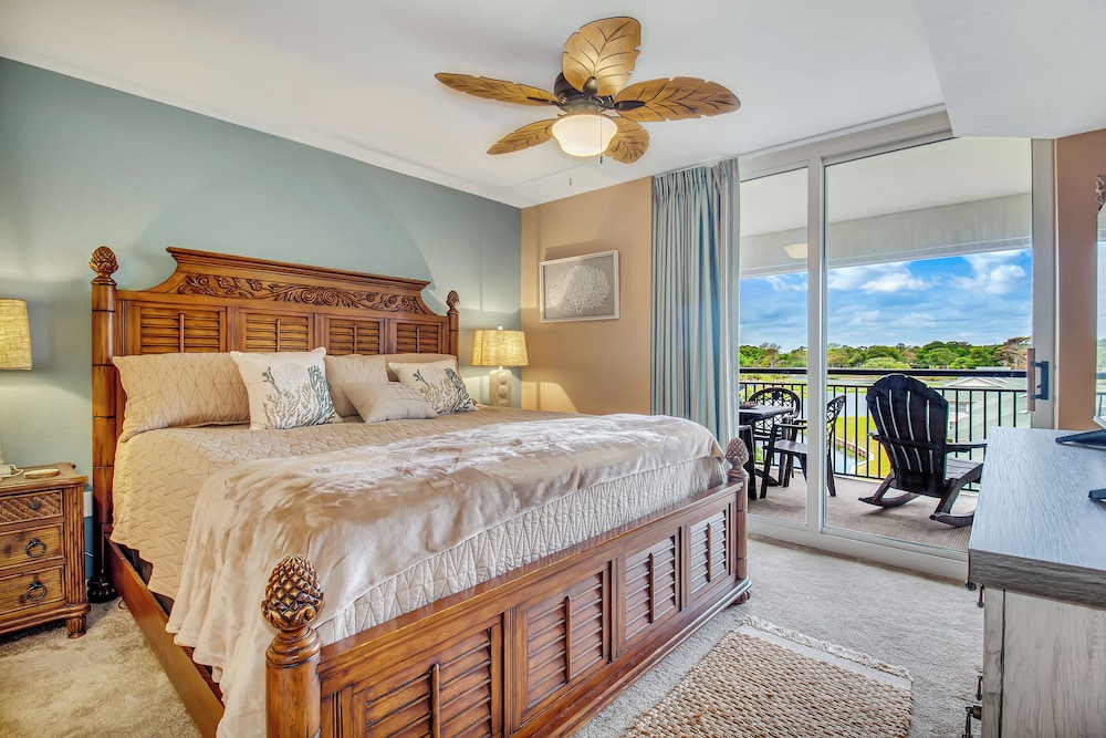 3BR- 5th floor- Lake & Golf View condo|Short walk to beach| Resort ...