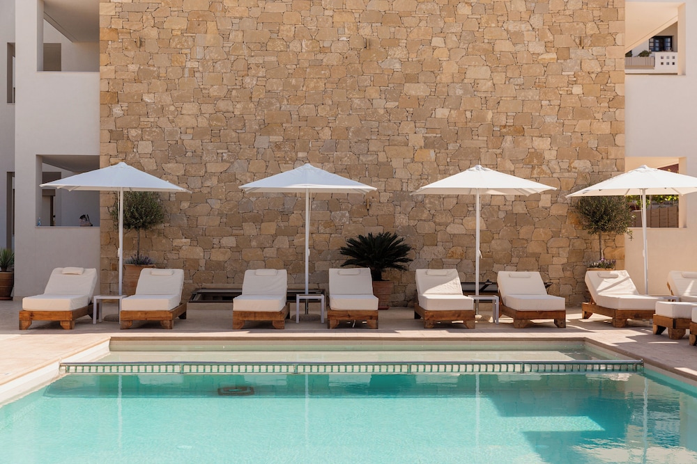 Sarana Suites Crete - Кисамос