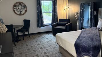 Quarto Individual, 1 cama queen-size, vista para o rio | Wi-fi grátis