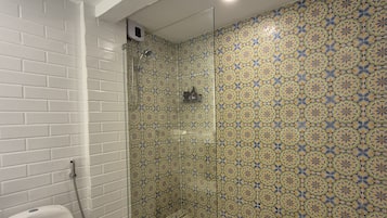 Quarto Individual Comfort | Casa de banho partilhada