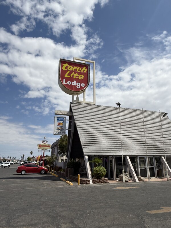 Torch Lite Lodge - Yuma, AZ