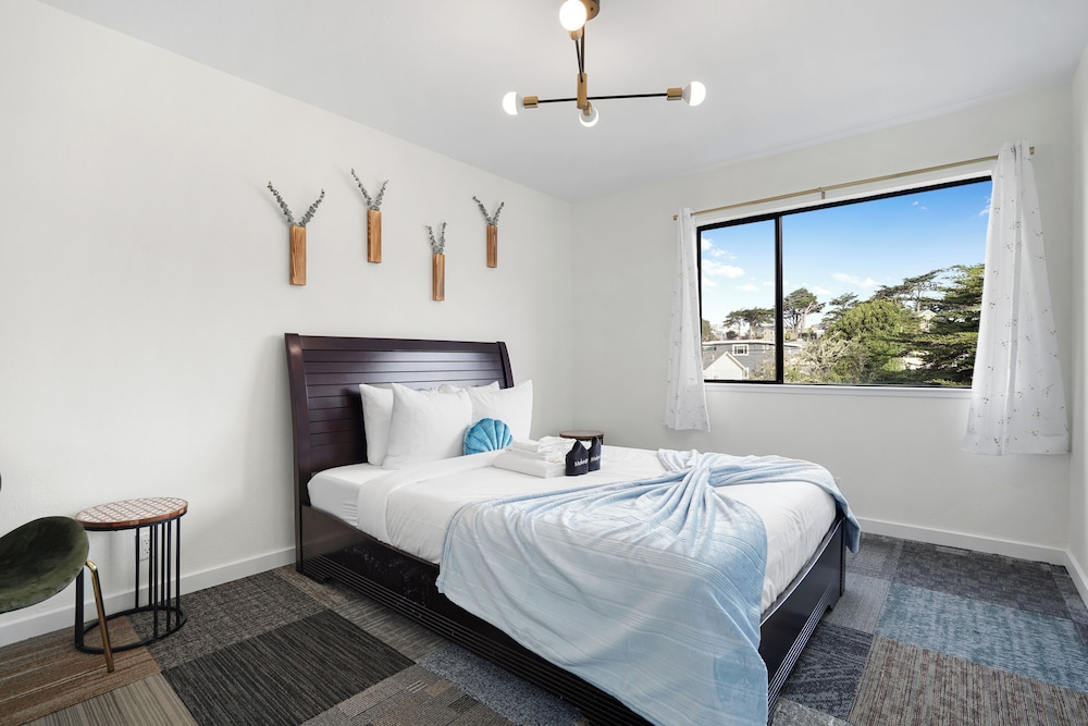 4beds Private Unit Near Beachwalk Golf - Pacifica, CA