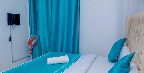 Pearldew Hotel - Kisumu