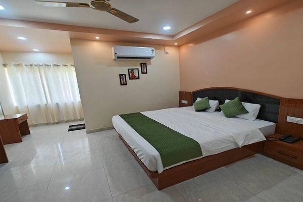 Quarto luxo | Wi-Fi de cortesia