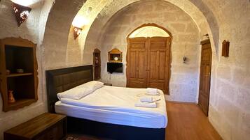 Quarto Deluxe | 1 quarto, secretária adequada para computadores portáteis