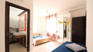 Casa, 2 quartos, para fumantes, terraço