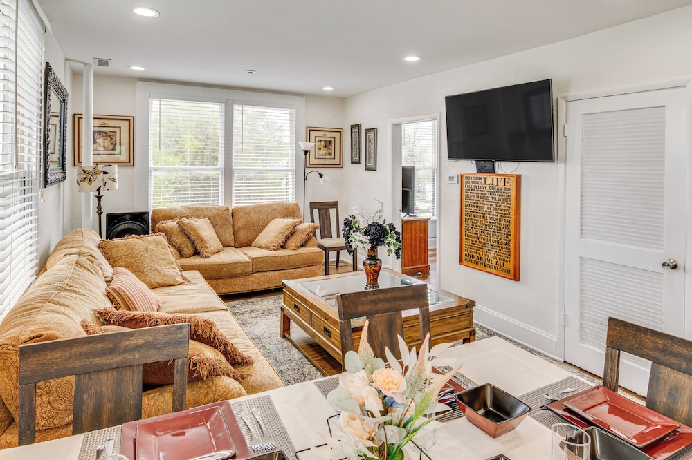 9 Mi To Fort Harrison State Park: Apt In Indy - Greenfield, IN