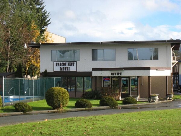 Falcon Nest Motel - Duncan