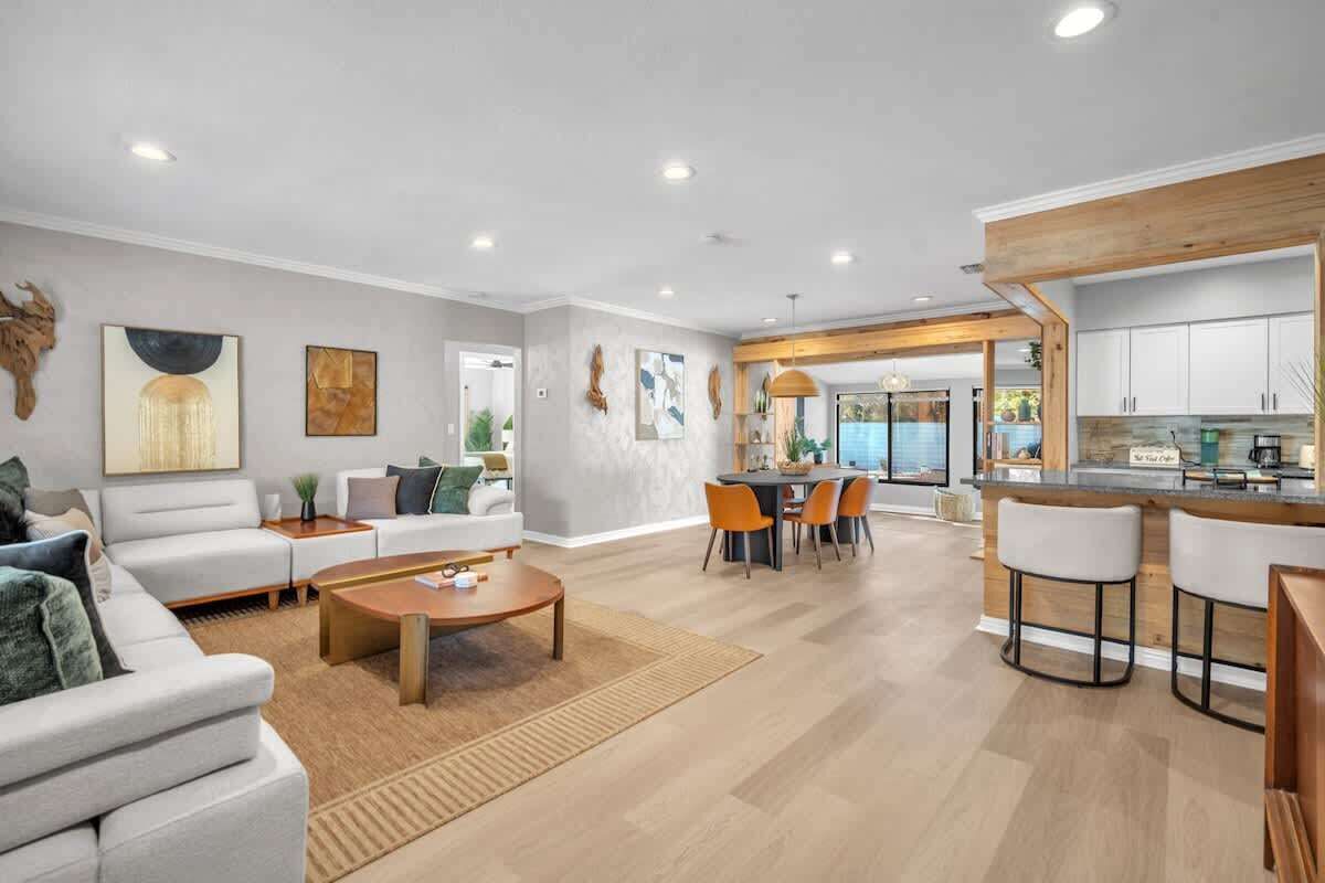 Renovated Sunnyside Escape In Pompano W/ Pool! - Coral Springs, FL