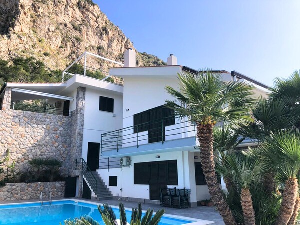 Vfh Residence Flavia Tre Piscine - Santa Flavia