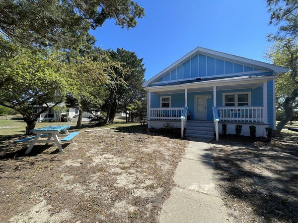 Gracie's Place 2 Bedroom Cottage - Outer Banks, NC