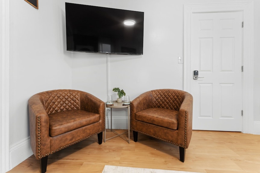 Charming 1-bedroom House With Wifi, Ac In Providence - 로드아일랜드