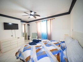 Apartamento, 1 quarto, para fumantes, sacada | Comodidades do quarto