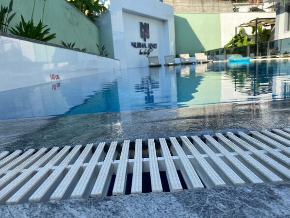 Piscina externa