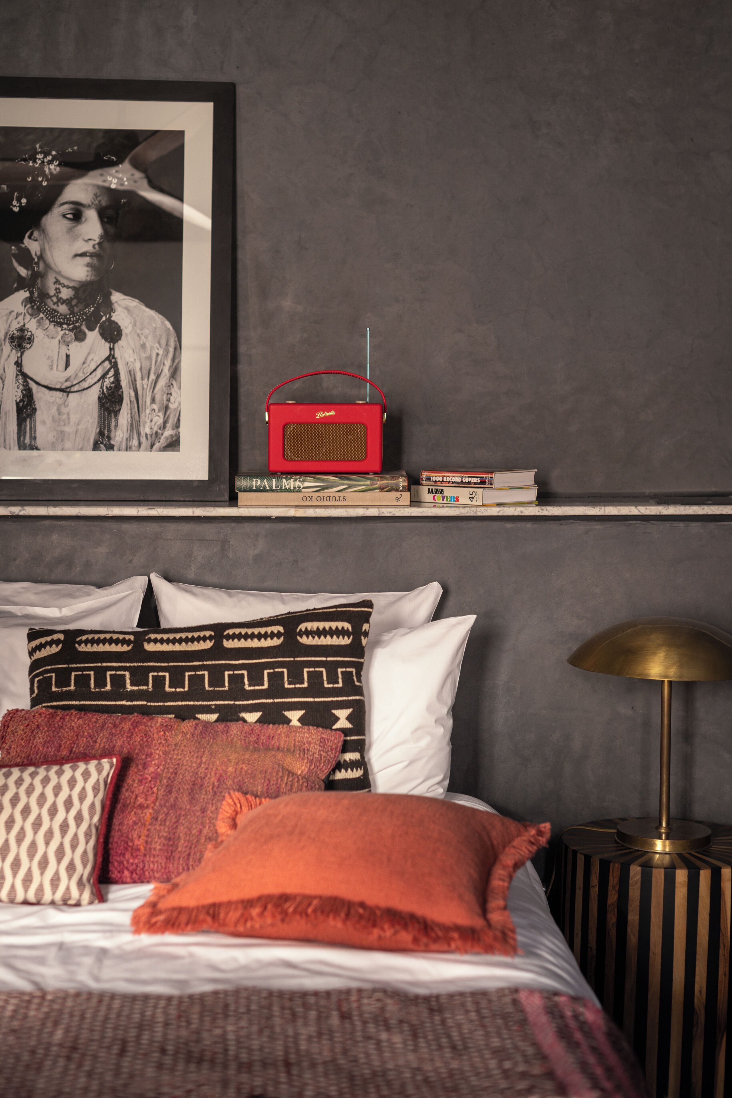 Quarto Deluxe | Cofre no quarto, cortinas/cortinados opacos, ferro/tábua de engomar 