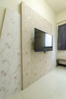 Quarto Duplo Comfort | Secretária 