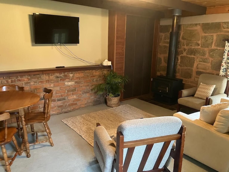 Rose Cottage - Tasmania