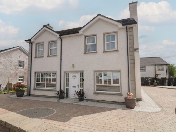 Donagh Cross Town House - County Donegal