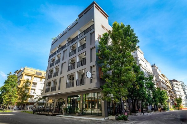 Di Yana Patong - Patong Beach