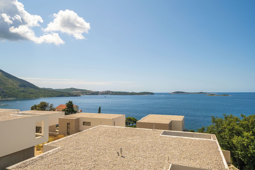 Soline Rocks Resort - Croatia