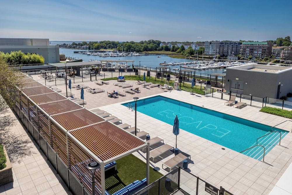 Escape - 1006 - Stamford, CT