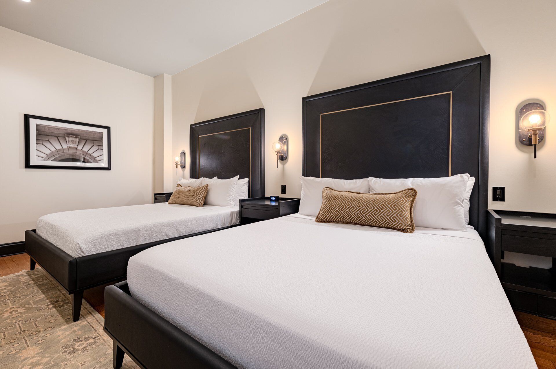 2BR Amazing Views Walk to French Qtr | The Mayfair | Roupa de alta qualidade, com decoração personalizada 