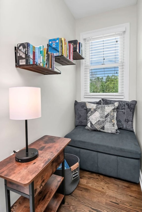 Whispering Winds Of Lexington | Sleeps 8 - Lexington, SC