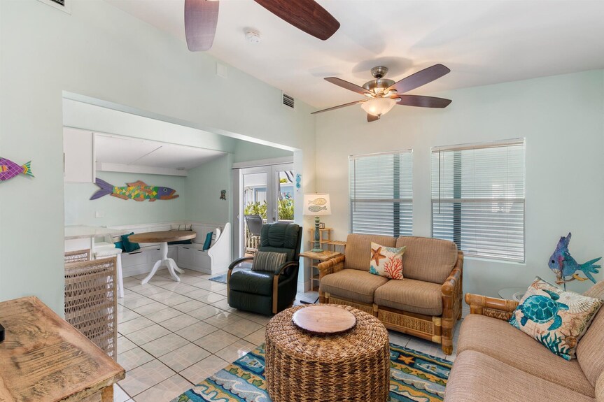 The Diving Dolphin #268 - Ocean Views, Kayaks! - Big Pine Key, FL