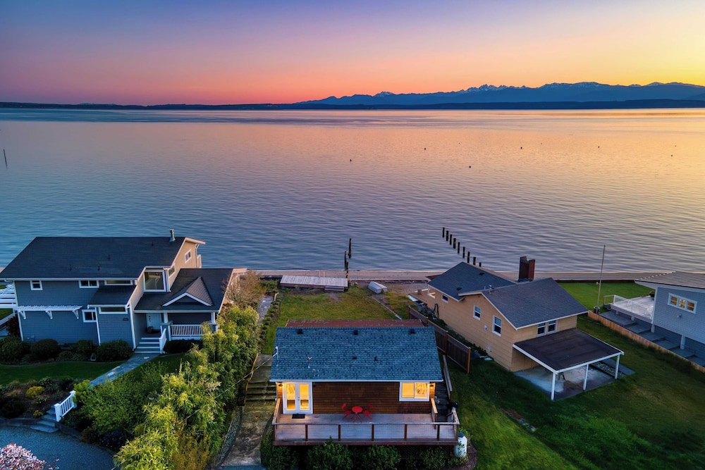 Cozy Whidbey Island Stay Walk To Mutiny Bay Fireplace, Bbq, Near Trails - Langley