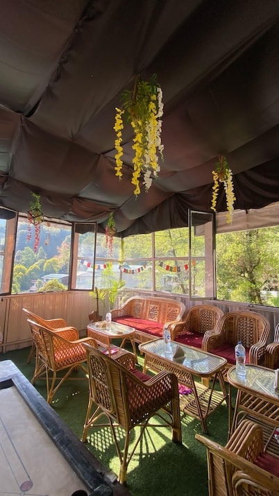 Veerbhadra hotels