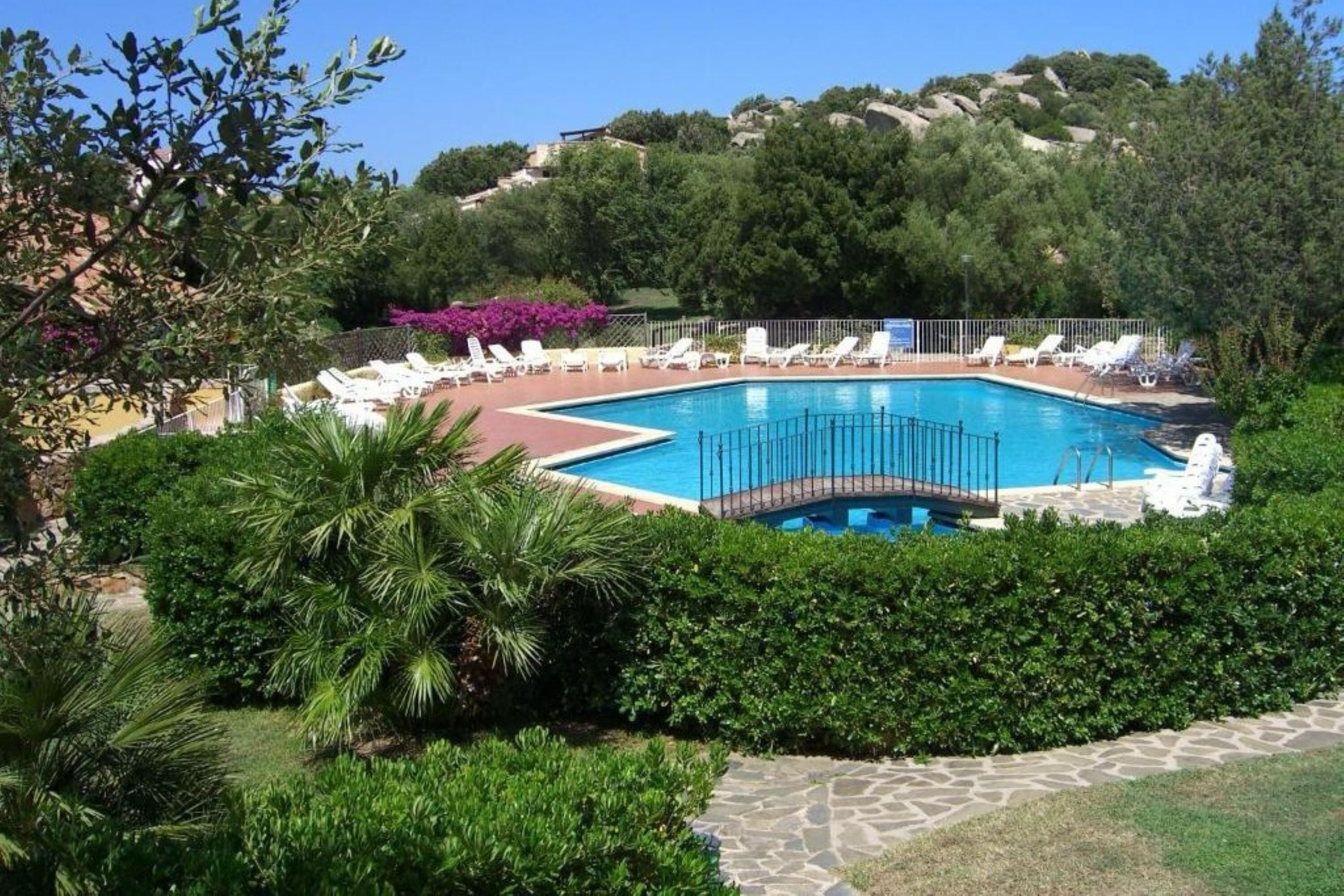 Piscina externa sazonal