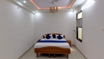 Quarto Duplo Deluxe, varanda | Secretária, Wi-fi grátis